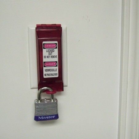 Locking device for electrical switch. | Sylprotec.com
