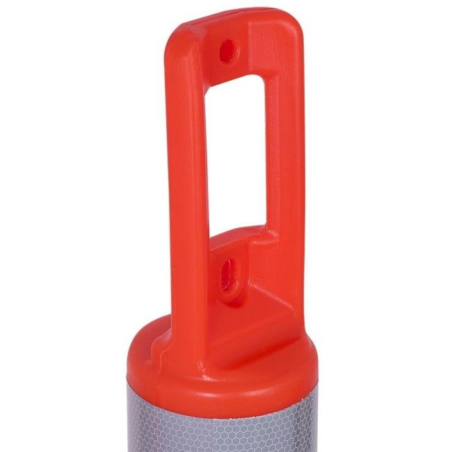48" high-visibility retroreflective highway pole made from Pionner ...
